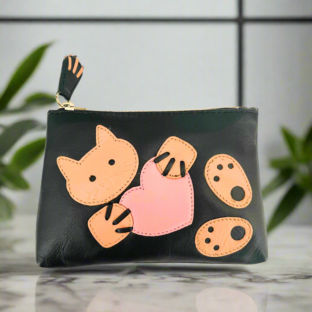 Ciccia Catsanova Black Leather Cat Coin Purse – Heart & Paw Appliqué